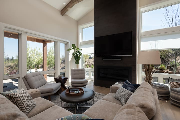 Luxury High Desert Home Short Drive To Mt Bachelor - Bend, OR