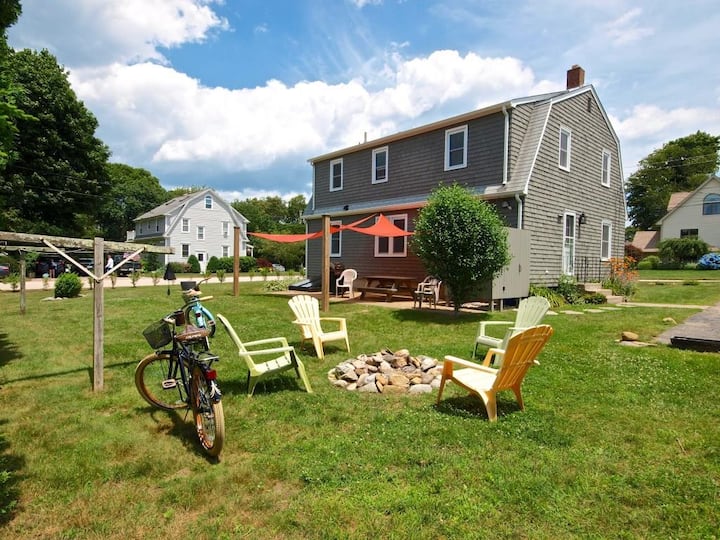 Narragansett Pier 5-bedroom Home With Beach Passes - ロード・アイランド州
