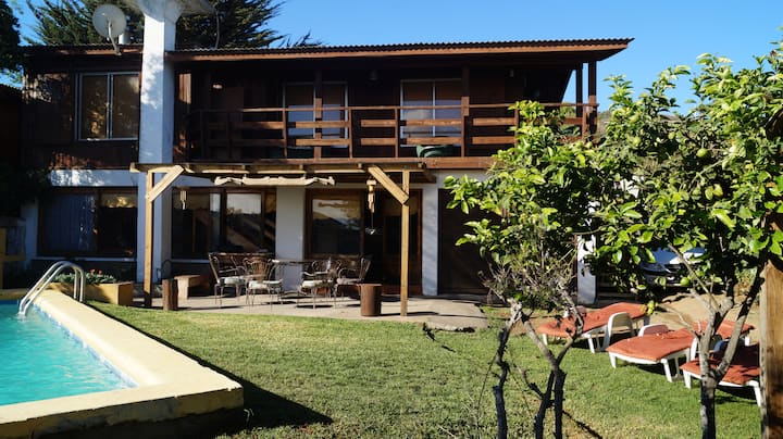 Casa Con Piscina , Vista Bahia De Algarrobo - Algarrobo