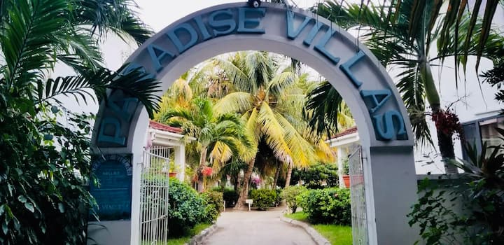 Pv 12a Gold Standard. Luscious Gardens. Relax! - Belize