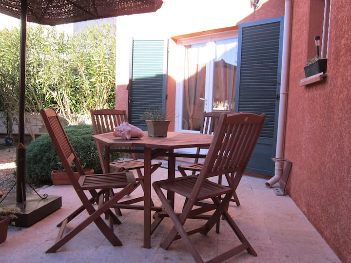 Petite Maison Avec Piscine Côté Ouest - Fransa