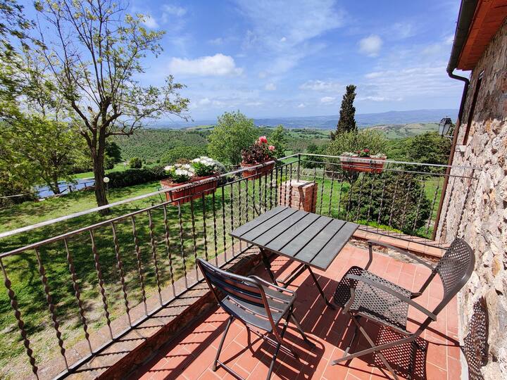 Poderi Vacation Rentals & Homes - Toscana, Italy | Airbnb