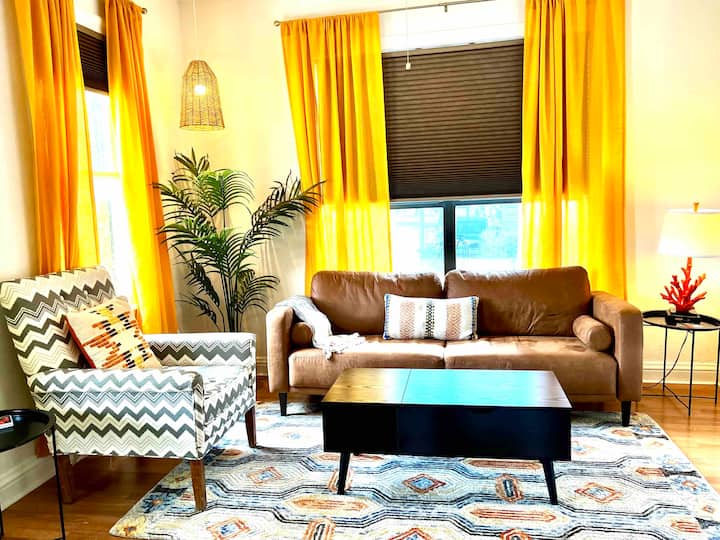 Cute G’town Cottage - Georgetown, TX
