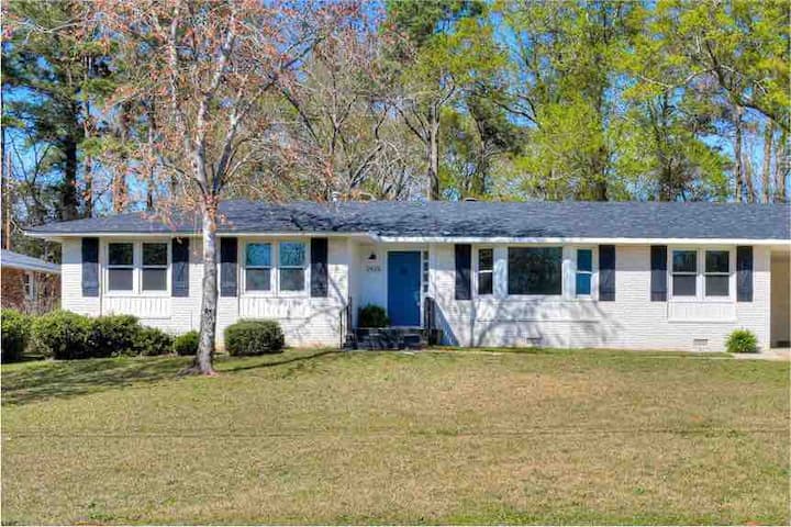 Updated, 4-bed In Augusta, Central To Everything! - Augusta, GA