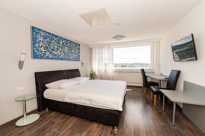 City Apartemen Mit Ausblick - Heilbronn