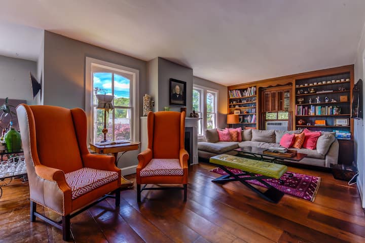 Aaron Burr House- Room 4 - Lambertville, NJ