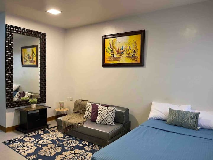 Uptown CDO Comfortable Studio Condo - Apartments for Rent in Cagayan de ...