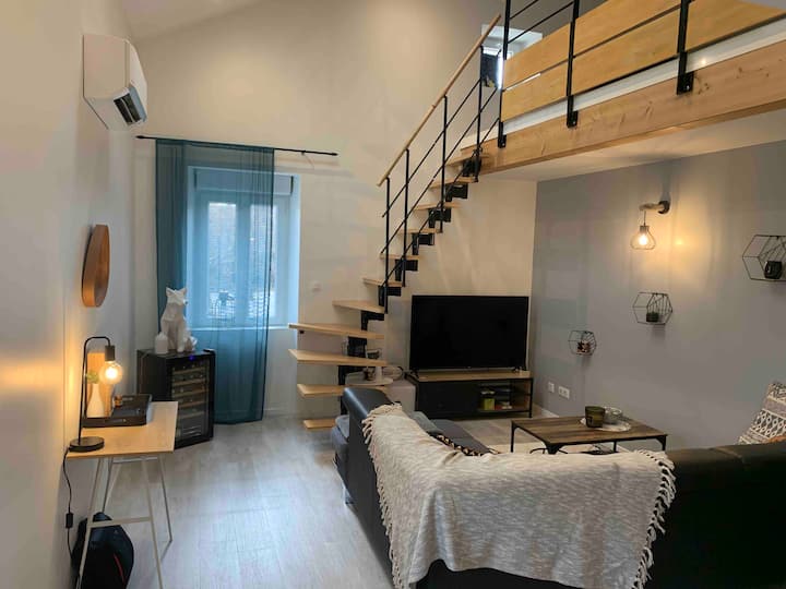 Maison Avec Spa Et Terrasse. - Aubenas