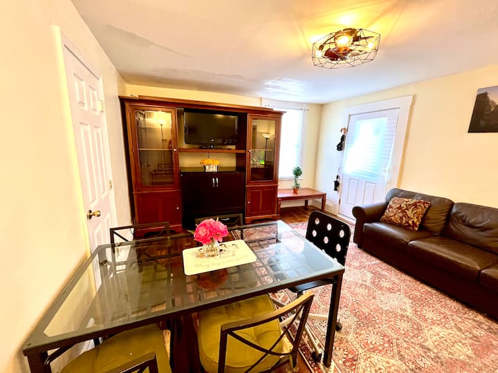 Harvard/mit, Lrg 1br Apt +Priv Bath +W/d +Kitchen - Cambridge, MA