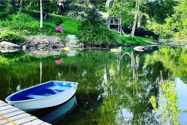 The Keeny Cove Cottage (Waterfront) - Ocean Beach Park, CT