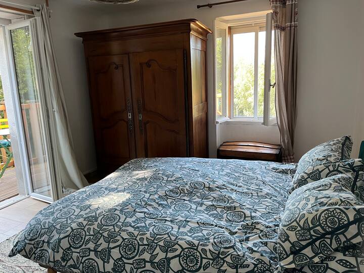 Chambre “Muladhara” Avec Sdb Et Terrasse Attenante - Langogne