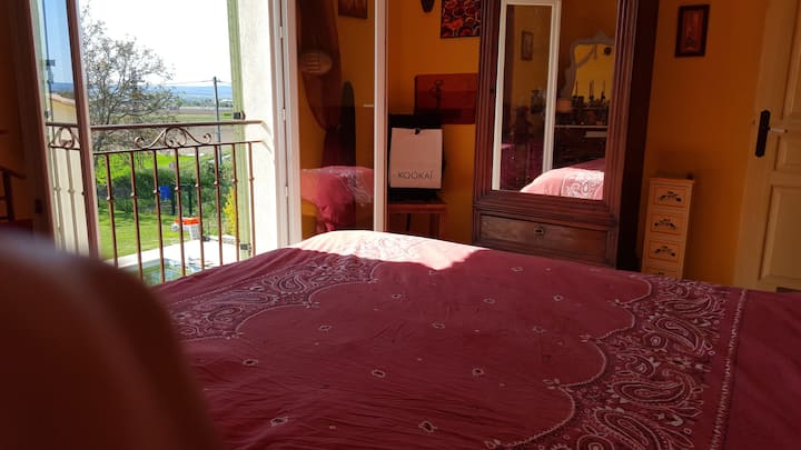 Chambre Double Dans Grande Villa - Gréoux-les-Bains