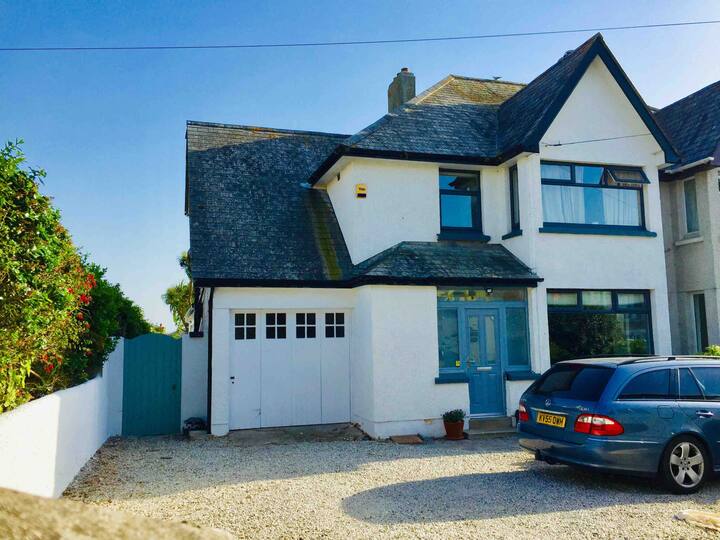 Sun Kosi Beautiful Family Home Near Fistral - Holywell