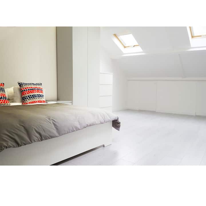 5 Bedrooms / 2 Bath House- Great Location -