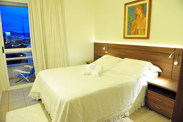 Lindo Apartamento Em Jurerê A 70 Metros Da Praia - Florianópolis