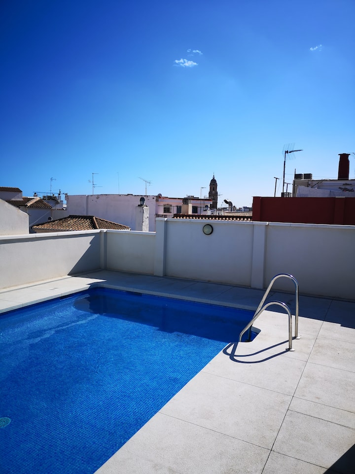 Jinetes 16 Con Piscina En Perfecto Estado
De Uso. - Malaga