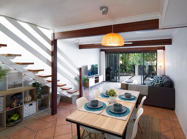 🏖 Dolphin Villa Retreat - Noosaville