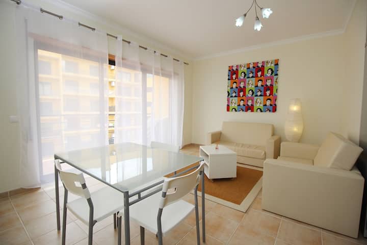 2 Bedroom Apartment With Swimming Pool - Armação de Pêra