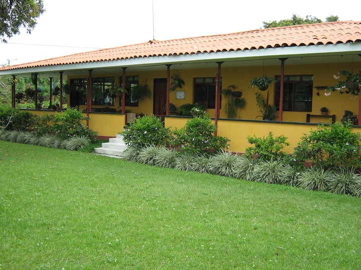 Finca Tesorito - Montenegro