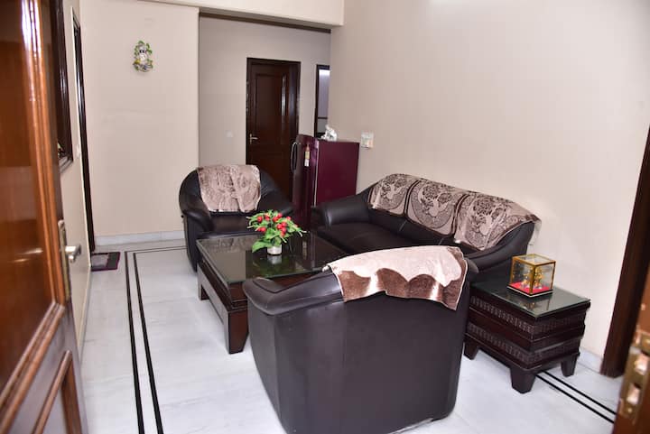 My Mom Paradise Nr.32nd Avenue  Sector 15 - Gurugram