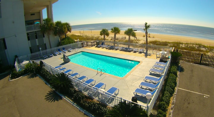 On The Beach!  Private Balcony! - Biloxi, MS
