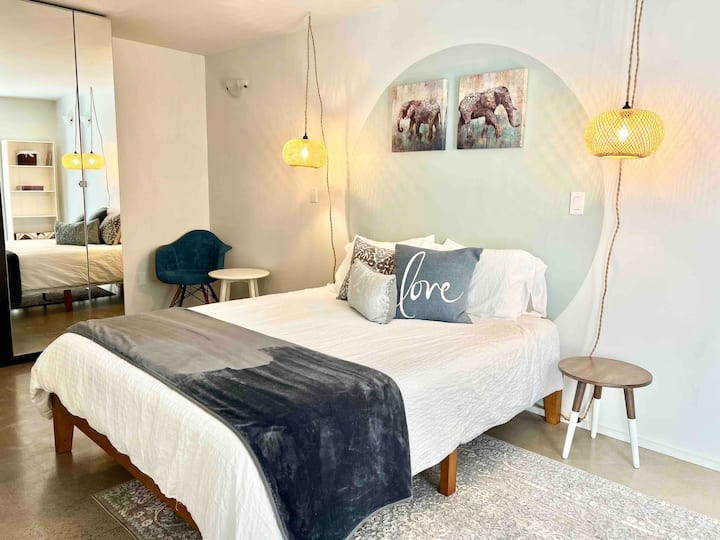 2-bedroom Home - Modern! Close-in (日本語） - Portland, OR