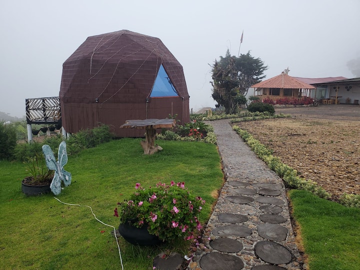 Domo Dentro De La Naturaleza - Chocontá