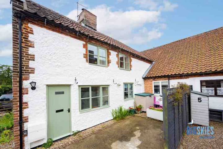 Beautiful 2-bedroom Cottage In Holt - Holt