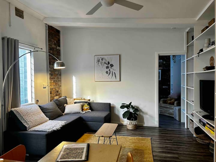 Spring Lane Studio - Blue Mountains - Blue Mountains