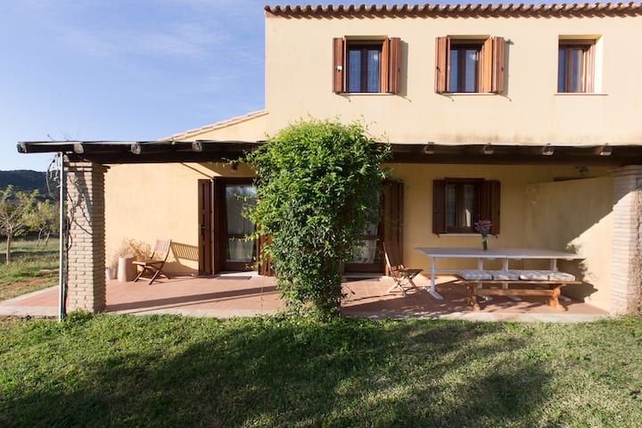 Soliana Terremesu Mare E Montagna In Relax Totale. - Costa Rei
