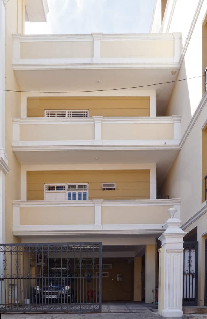 Maison Raja, Double Bedroom Service Apartments - Puducherry