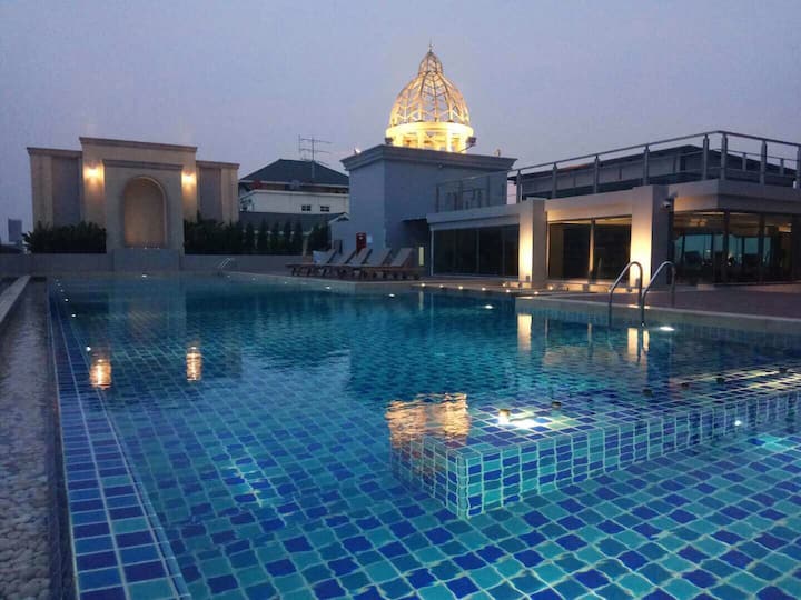 Mayfair Sukhumvit 50 - Phra Khanong