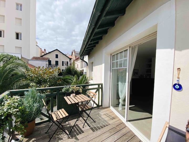 Joli T3 Avec Terrasse Aux Halles De Biarritz ! - Biarritz