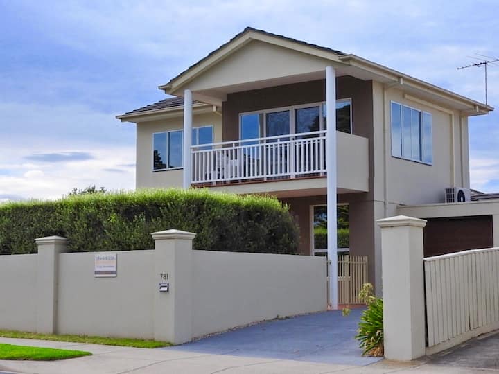 ‘Yaminga” Sea .Location Perfect .Walk To All - Mornington