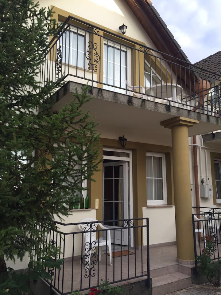 Gemütliche Wohnung Mit Küche - Harkány