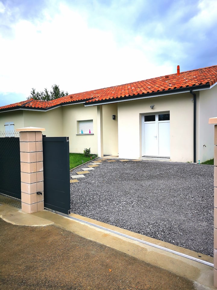 Maison Récente - Classée 3* - Linxe