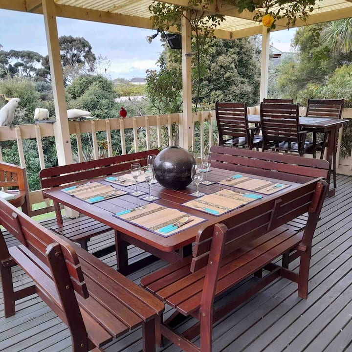 Dromana Weekend Away For Couples - Red Hill