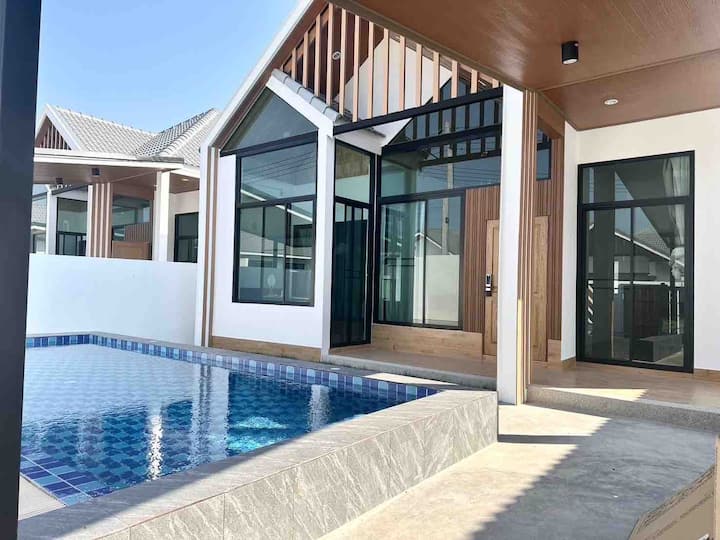 New Built Private Pool Villa With Bathtub - Hua Hin