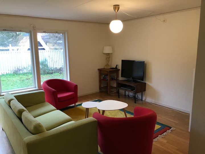 Eget Parhus Med Trädgård Nära Limhamns Småbåtshamn - Malmö