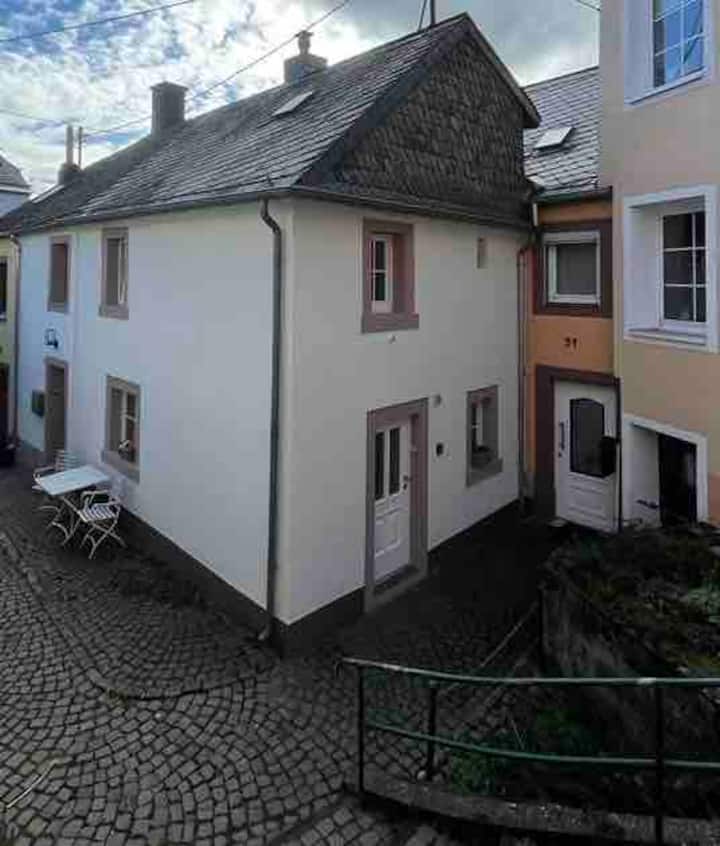 Kleines Ferienhaus Am Bachlauf - Trier