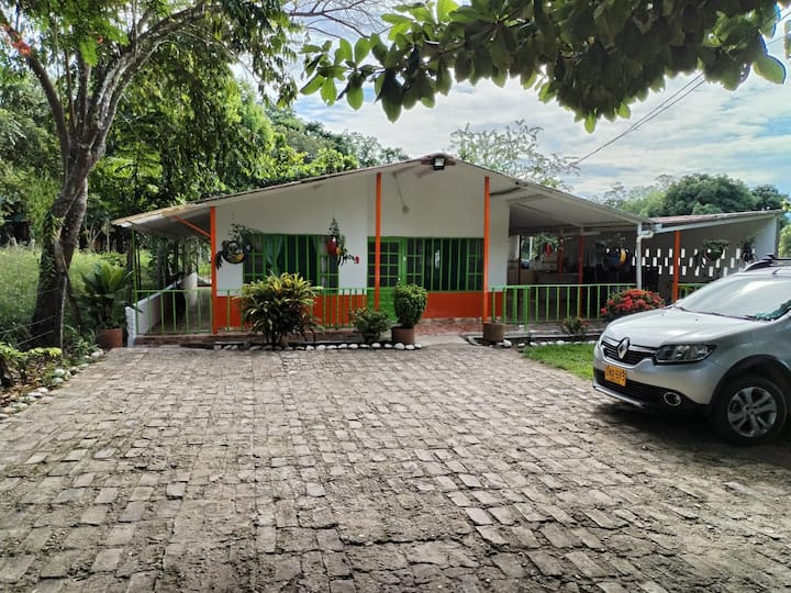 Casa Quinta En Carmen De Apicalá - Carmen de Apicalá