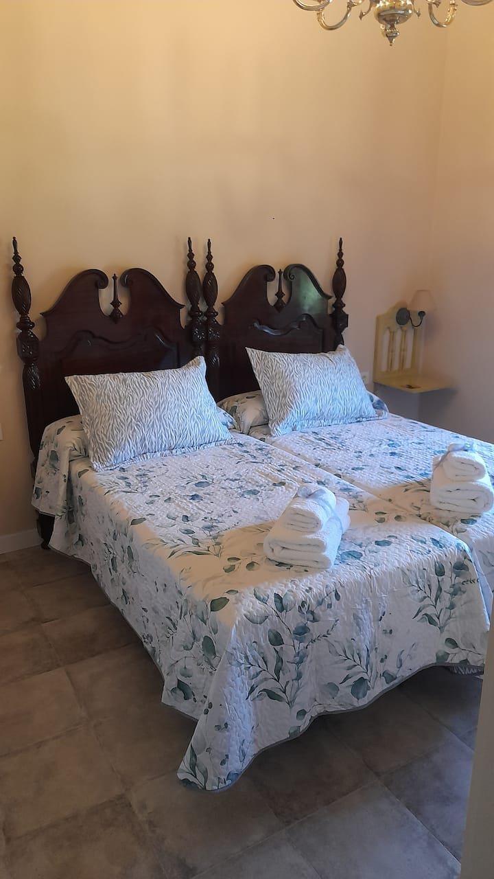 Bed&breakfast/la Posada Del Canario (Hab. Lavanda) - Ribadesella
