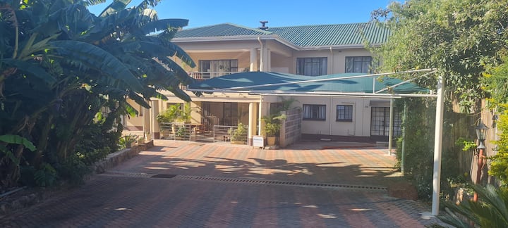 Dura 4 Upstairs Borrowdale - Harare