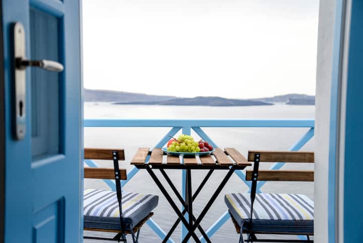 Double Room In Oia With Direct Sea & Caldera View - Oia