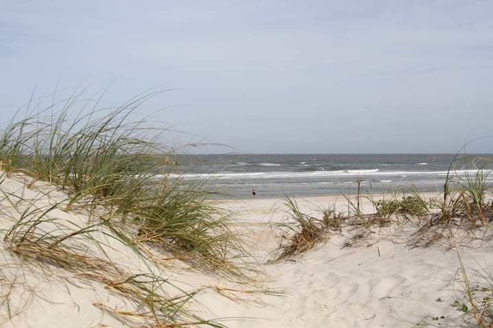 Beach Lover’s Getaway! Unit B - St. Augustine, FL