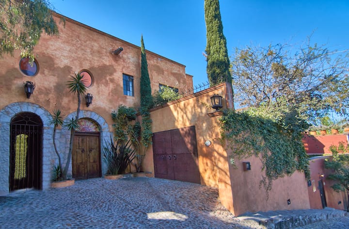 Casa Puesta Del Sol W/views Slps 8 3 Bths 3 Bed - San Miguel de Allende