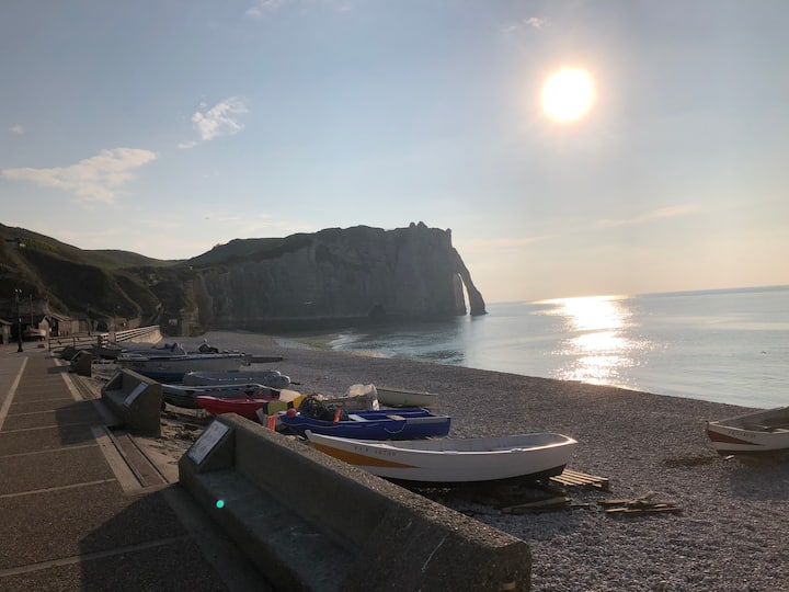 Maison De Pêcheur Situer à 150 Mètres De La Mer,. - Étretat