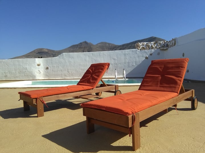 El Hogar De Jokin. En Casa De Campo Con Piscina - Fuerteventura