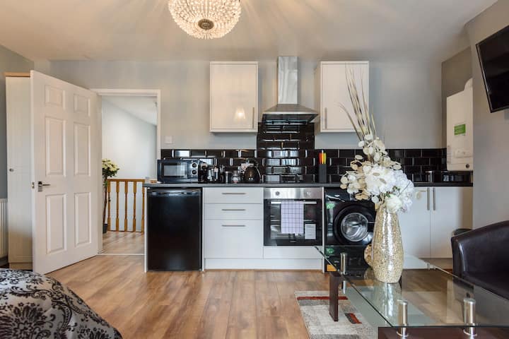 Superhost Beautiful Liverpool Apartment 1 - Wirral