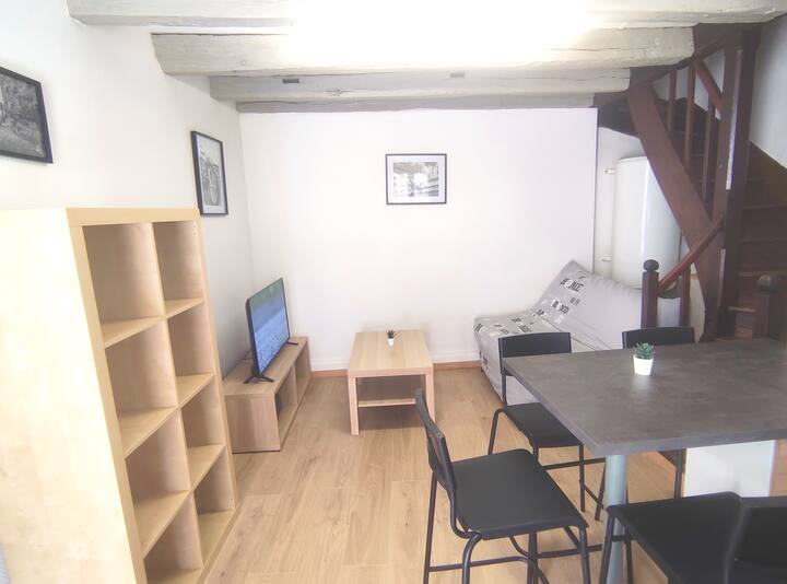 La Petite Maison Avec Cour Dans Le Centre-ville - Poitiers